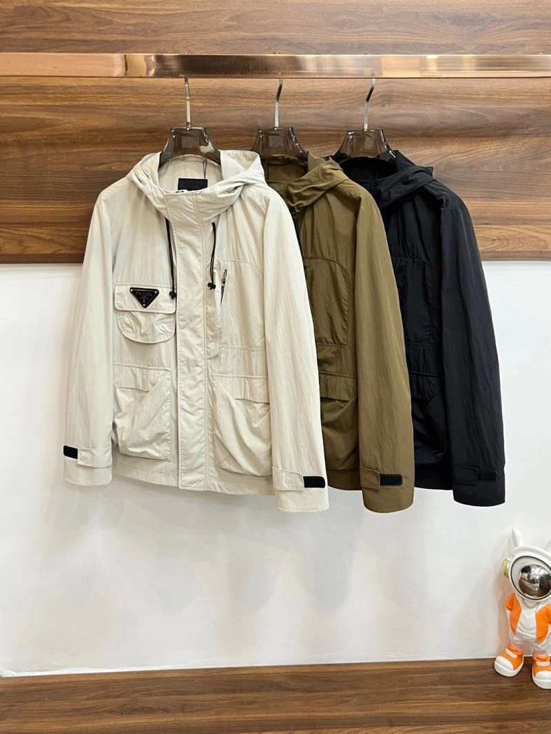 Top mirror Prada Outwear