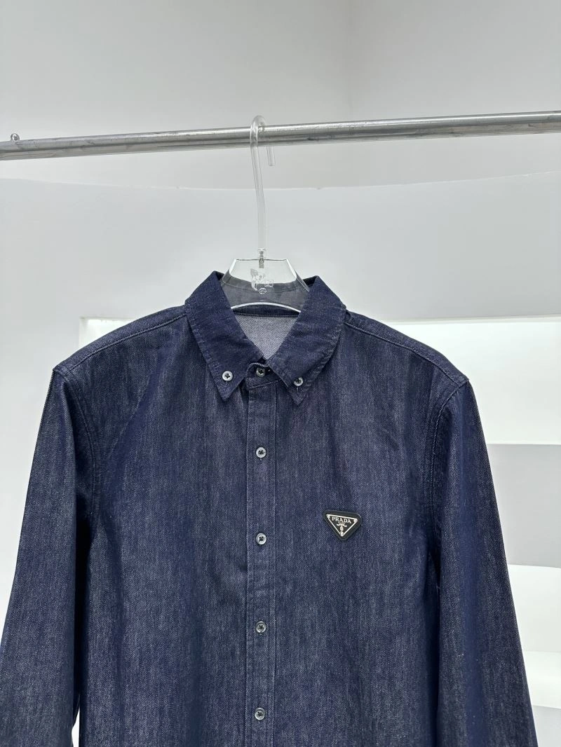 Official Prada Outwear