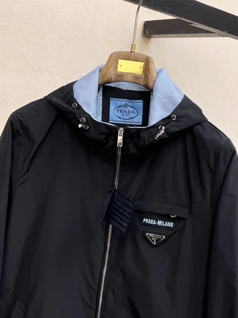 Top match Prada Outwear