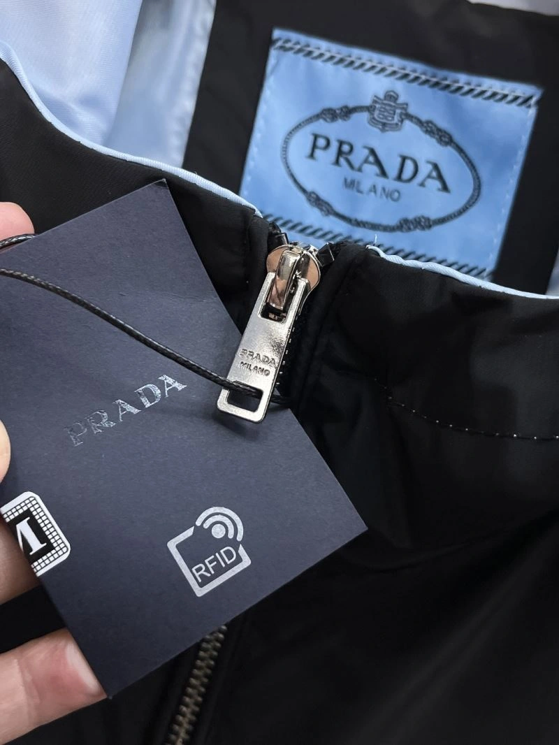 Top match Prada Outwear