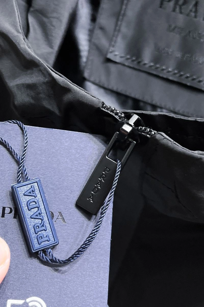 Brand-original Prada Outwear