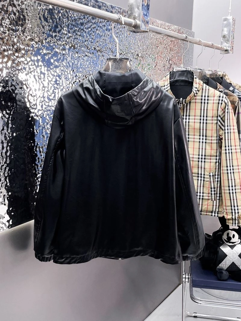 Top mirror Prada Outwear