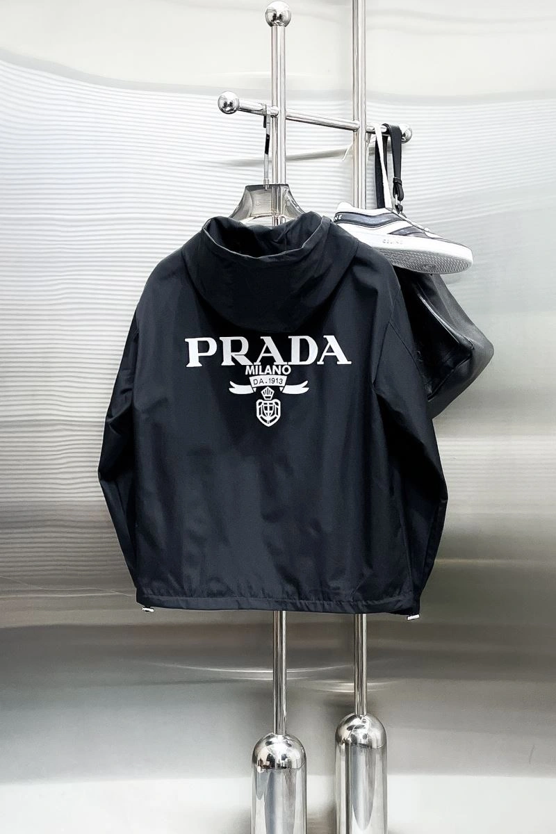 Bargain Prada Outwear