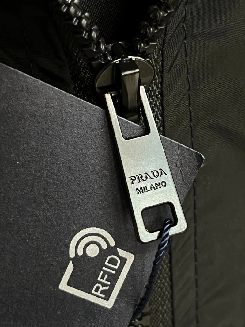 High fidelity Prada Outwear