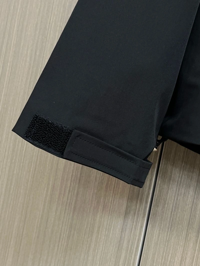High fidelity Prada Outwear