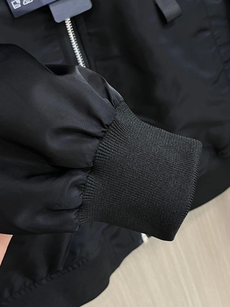 Top mirror Prada Outwear