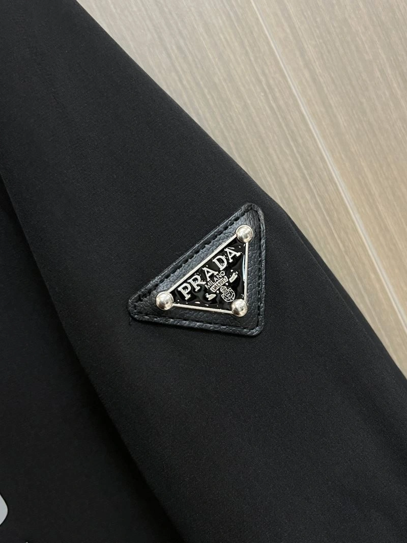 Brand-original Prada Outwear