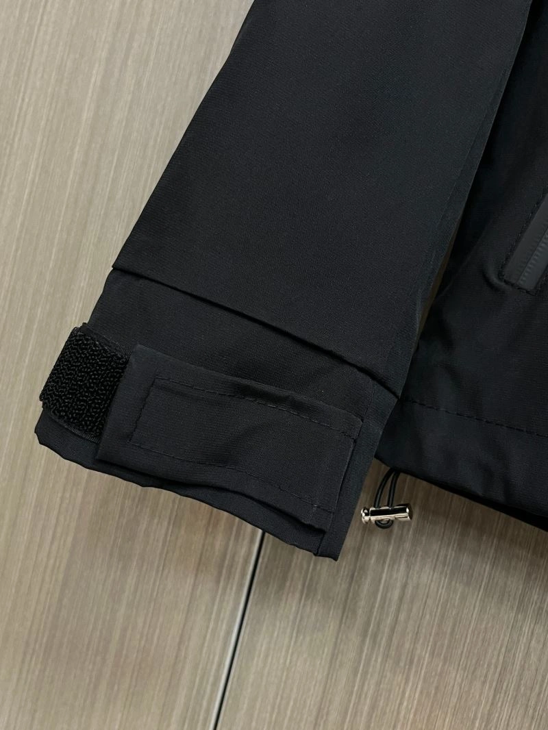 Brand-original Prada Outwear