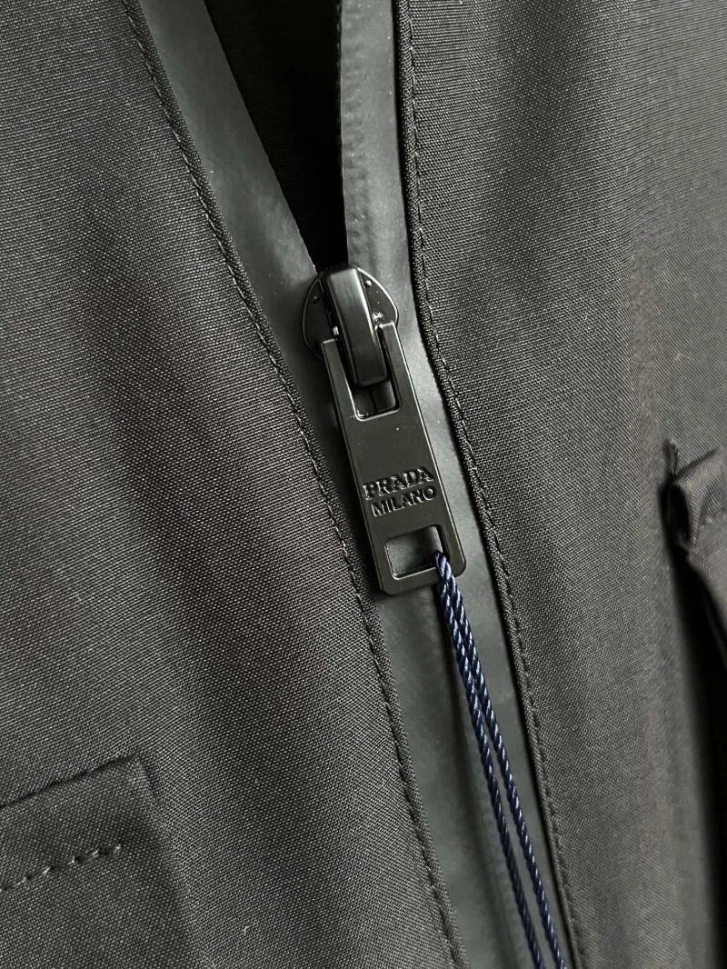 Bargain Prada Outwear