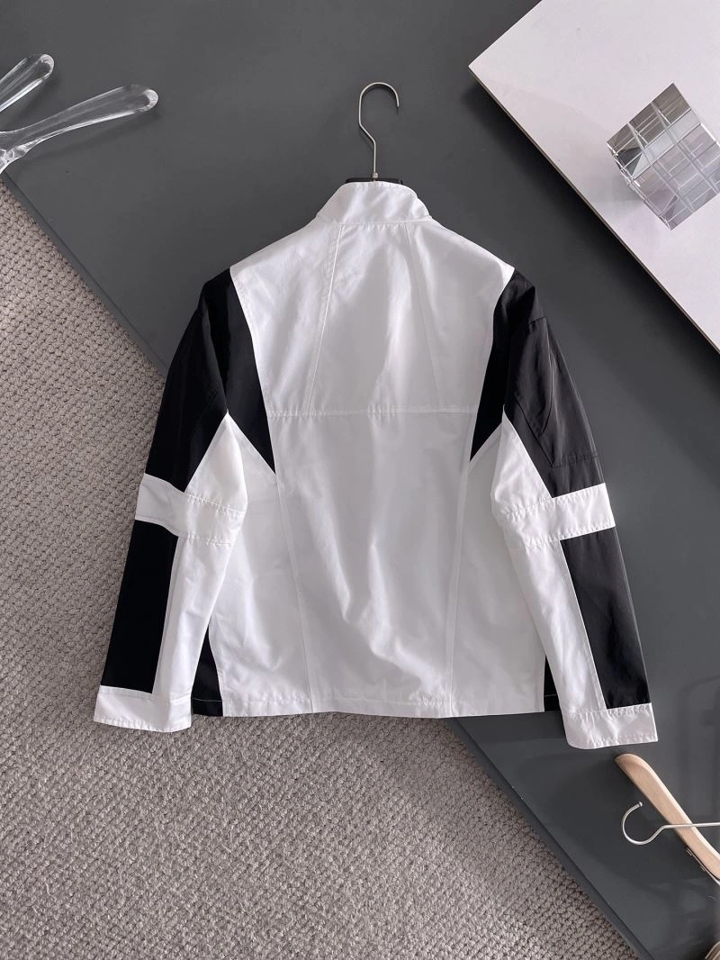 Top match Prada Outwear