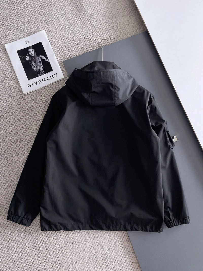 Top match Prada Outwear