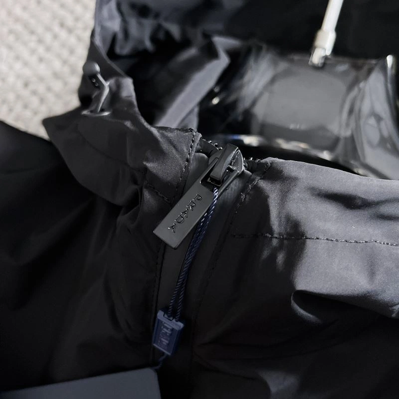 Bargain Prada Outwear