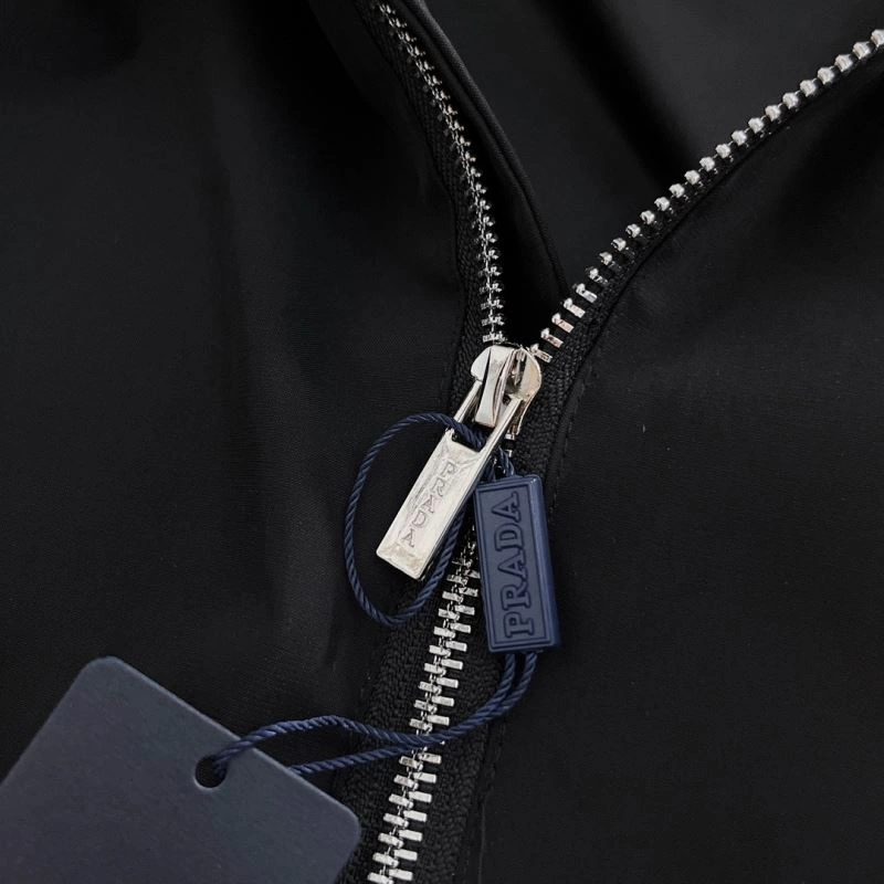 Top match Prada Outwear