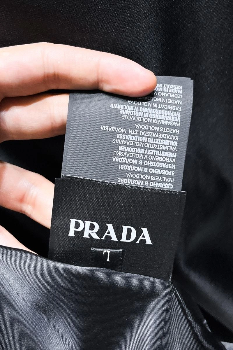 Top mirror Prada Outwear