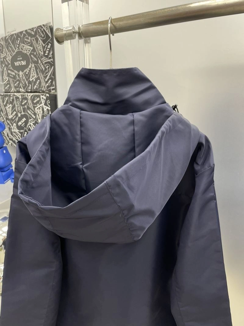 Top match Prada Outwear
