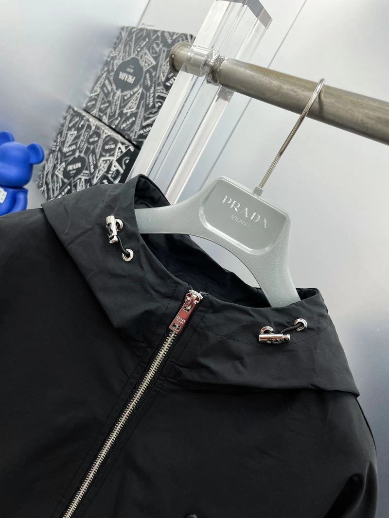 High accuracy Prada Outwear
