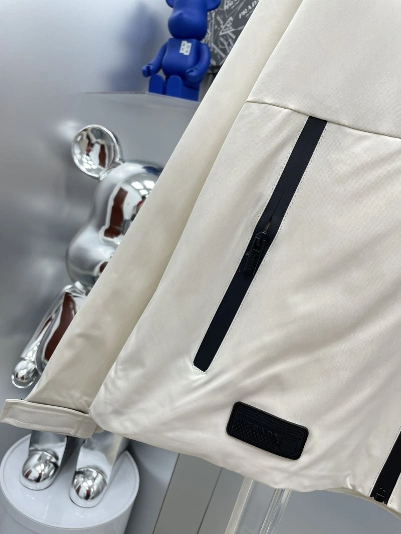 High accuracy Prada Outwear