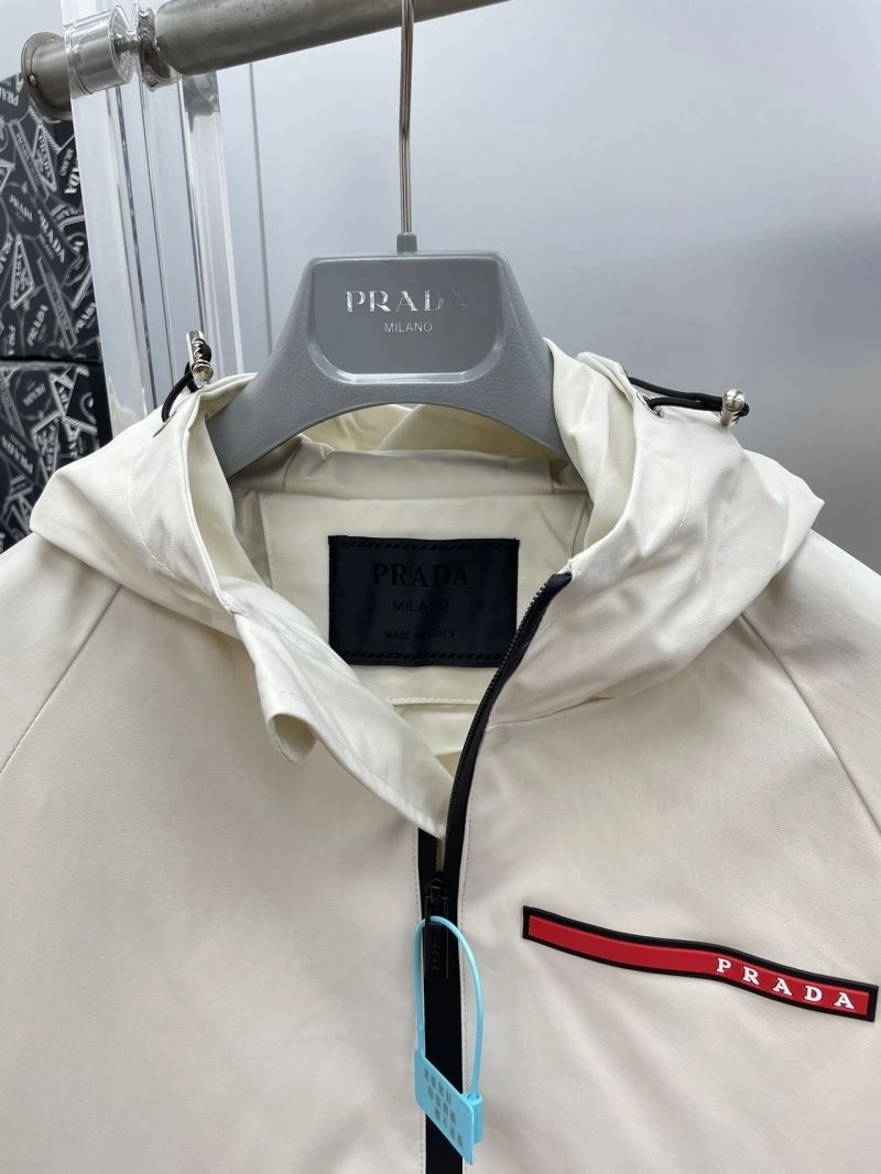 High accuracy Prada Outwear