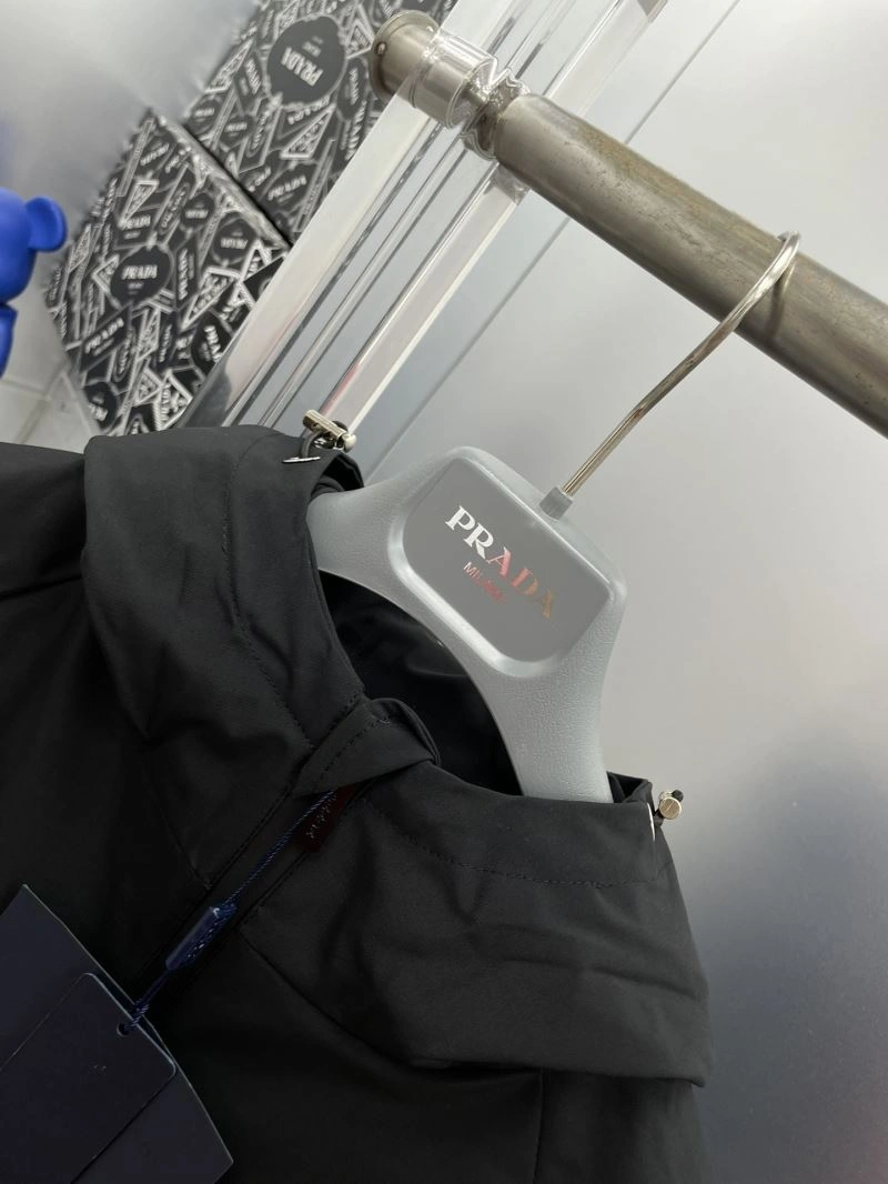 High accuracy Prada Outwear