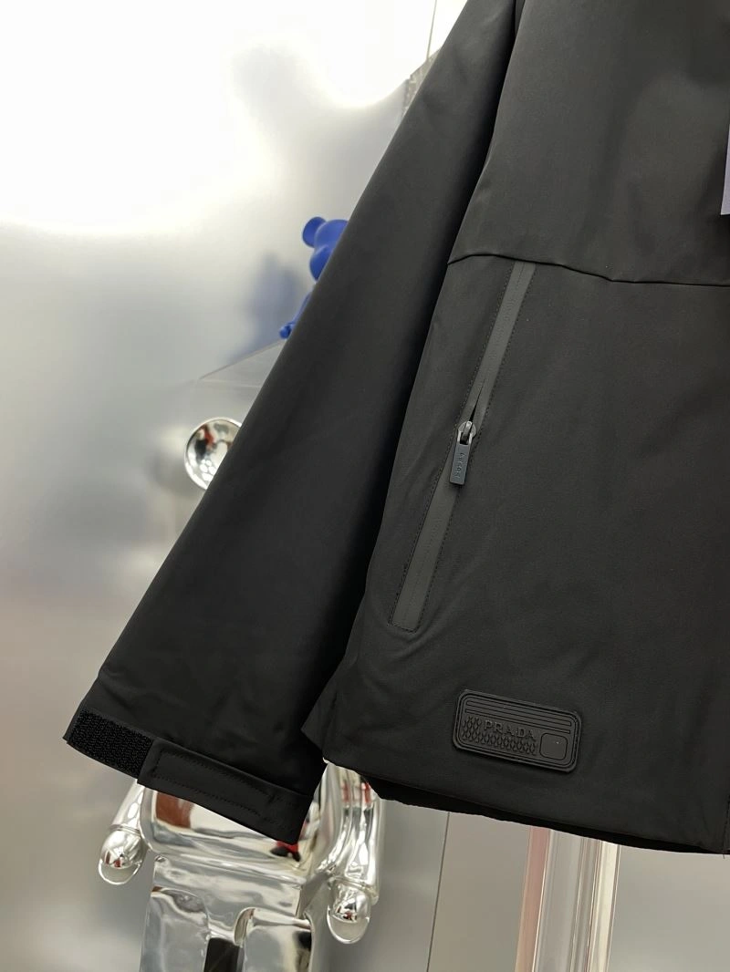 High accuracy Prada Outwear