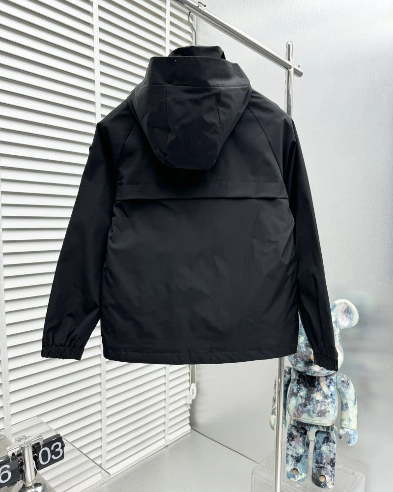 Legit Prada Outwear