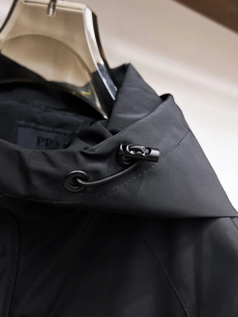 Top mirror Prada Outwear
