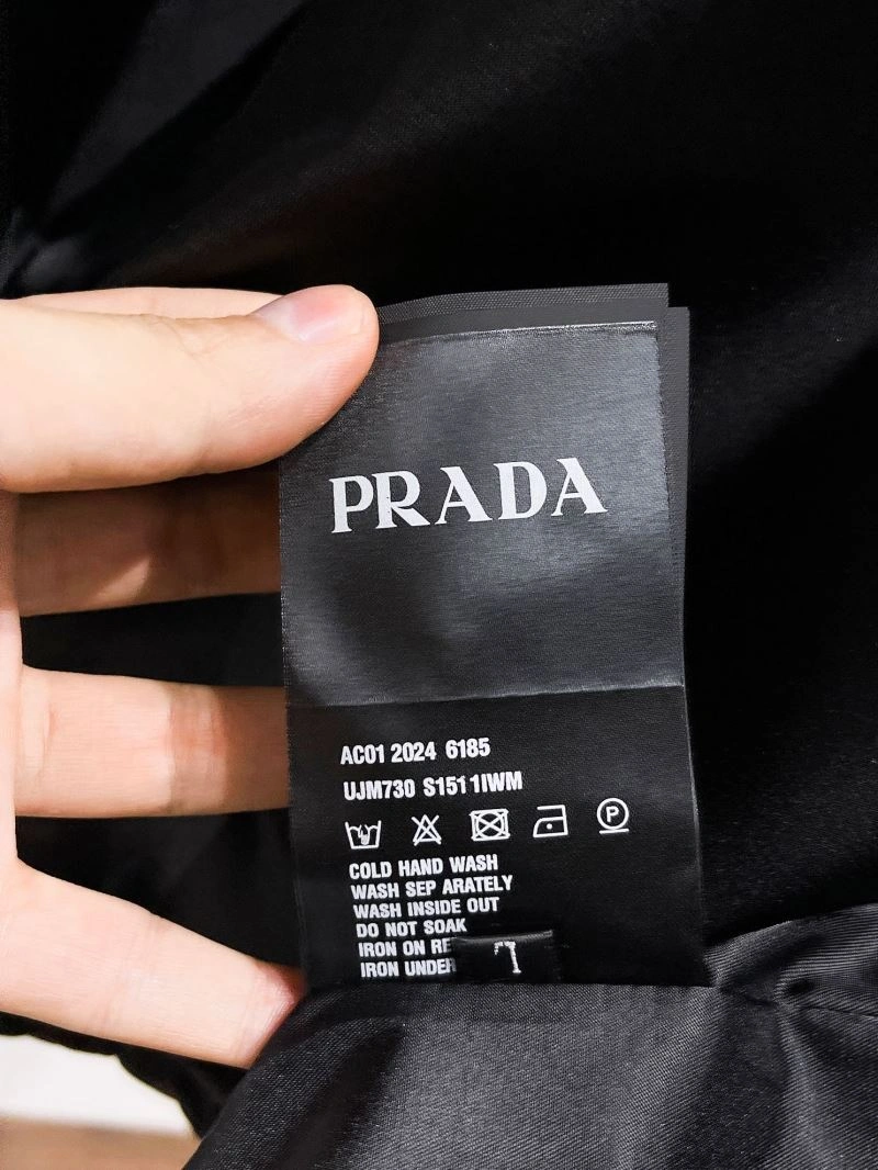 Bargain Prada Outwear