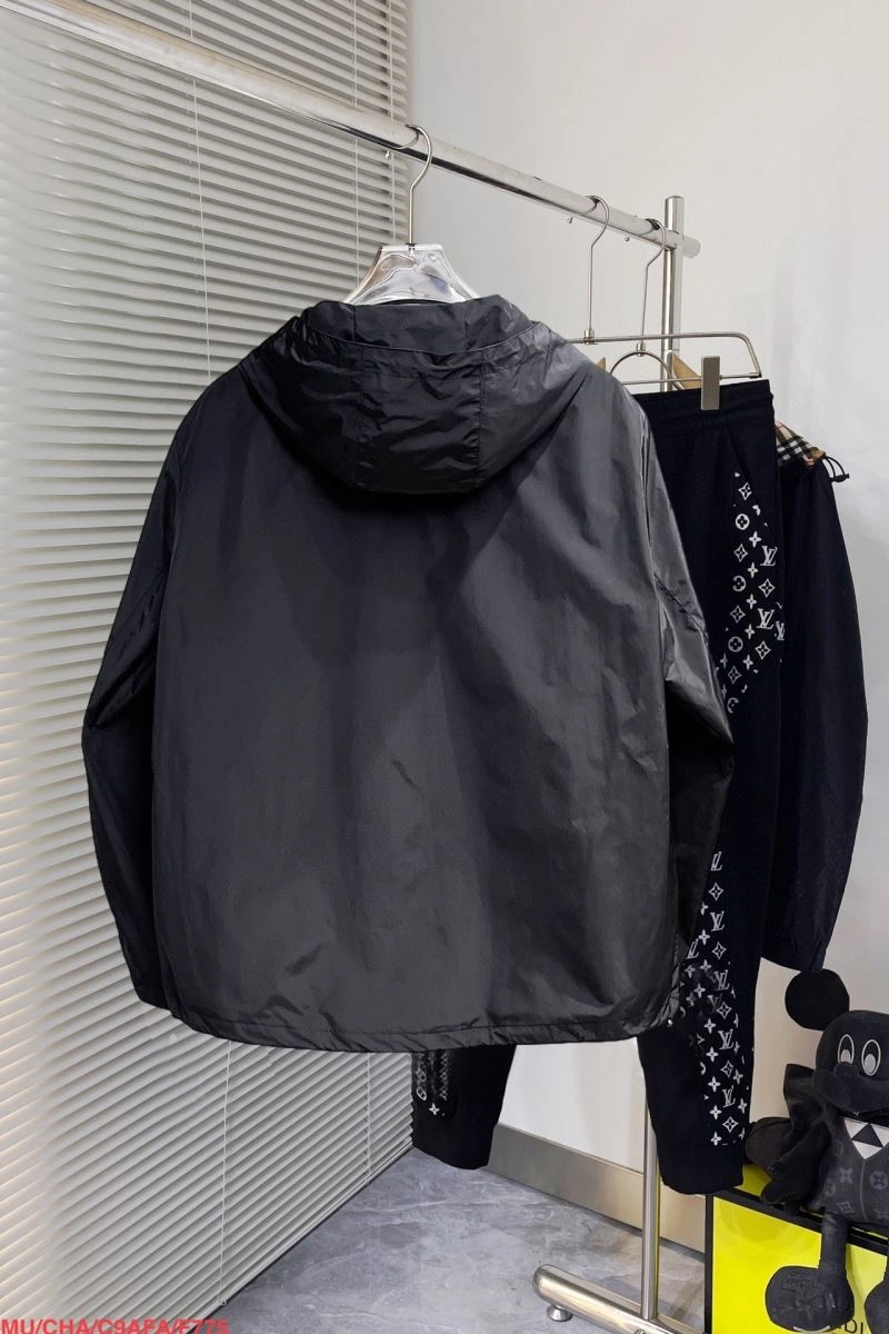 Bargain Prada Outwear