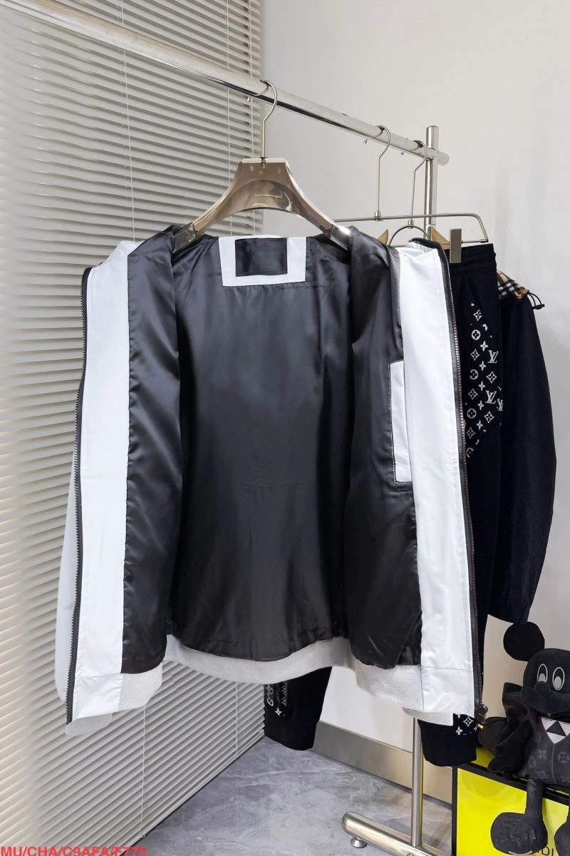 Brand-original Prada Outwear