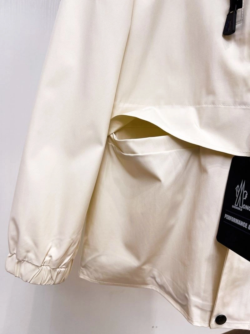 Discounted Prada Outwear