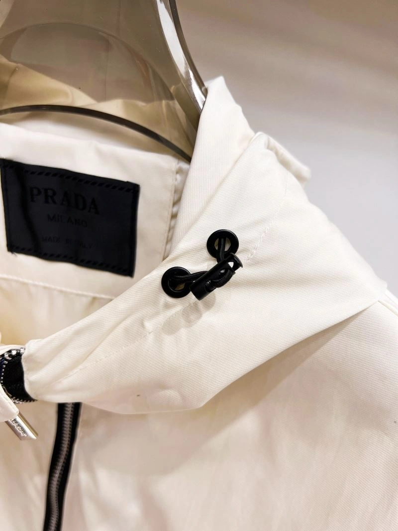 High accuracy Prada Outwear