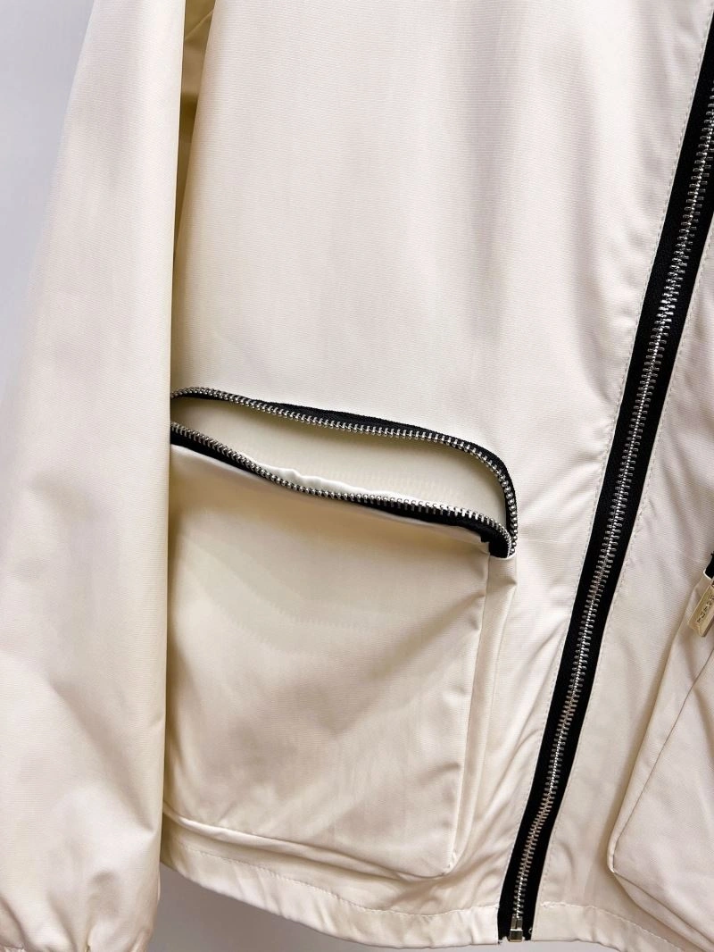 High accuracy Prada Outwear