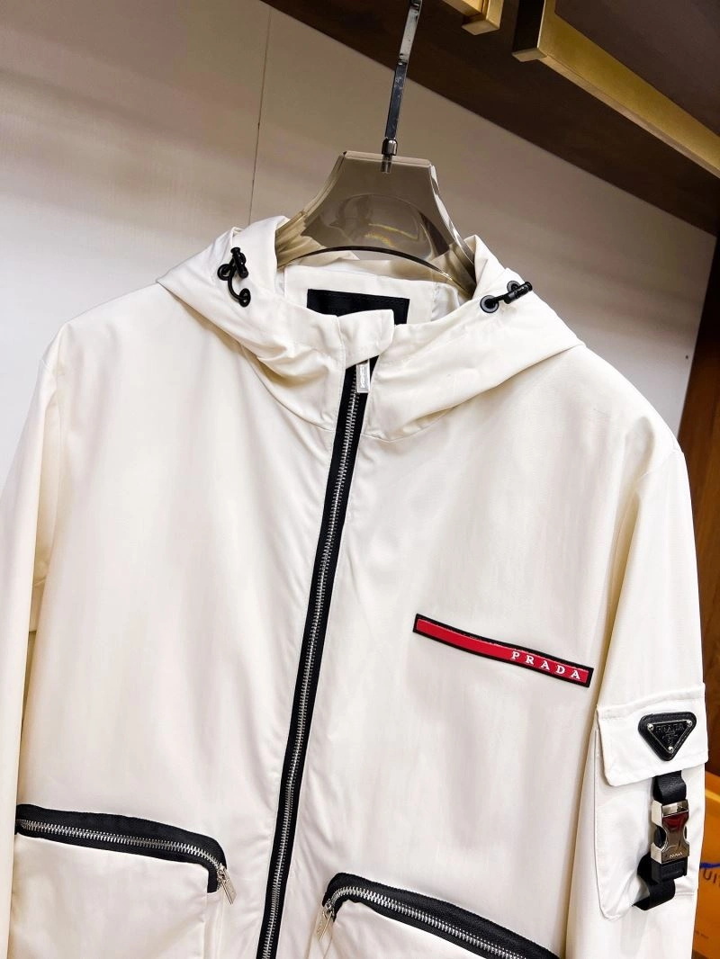 High accuracy Prada Outwear