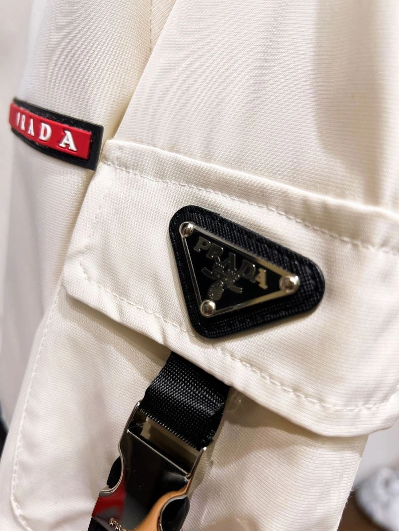 High accuracy Prada Outwear