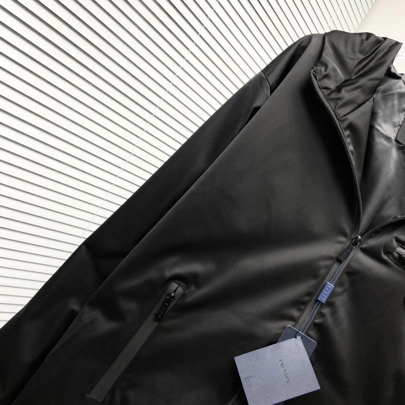 Top match Prada Outwear