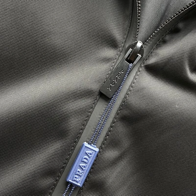 Top match Prada Outwear