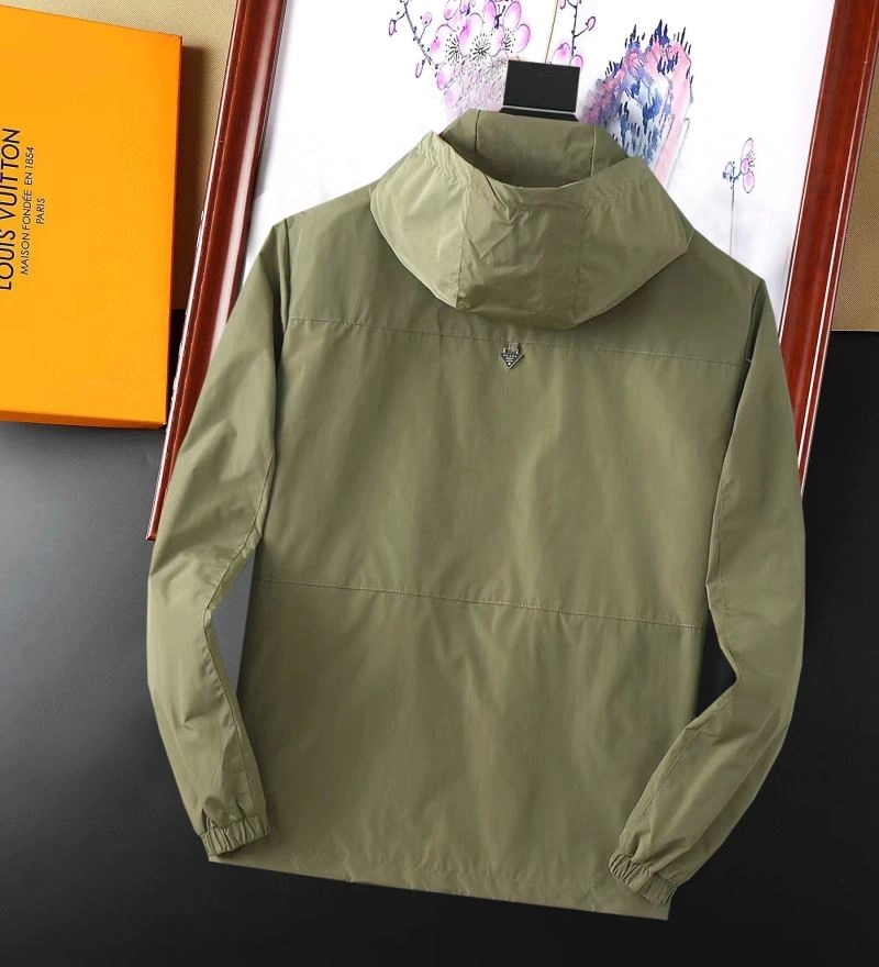 High accuracy Prada Outwear