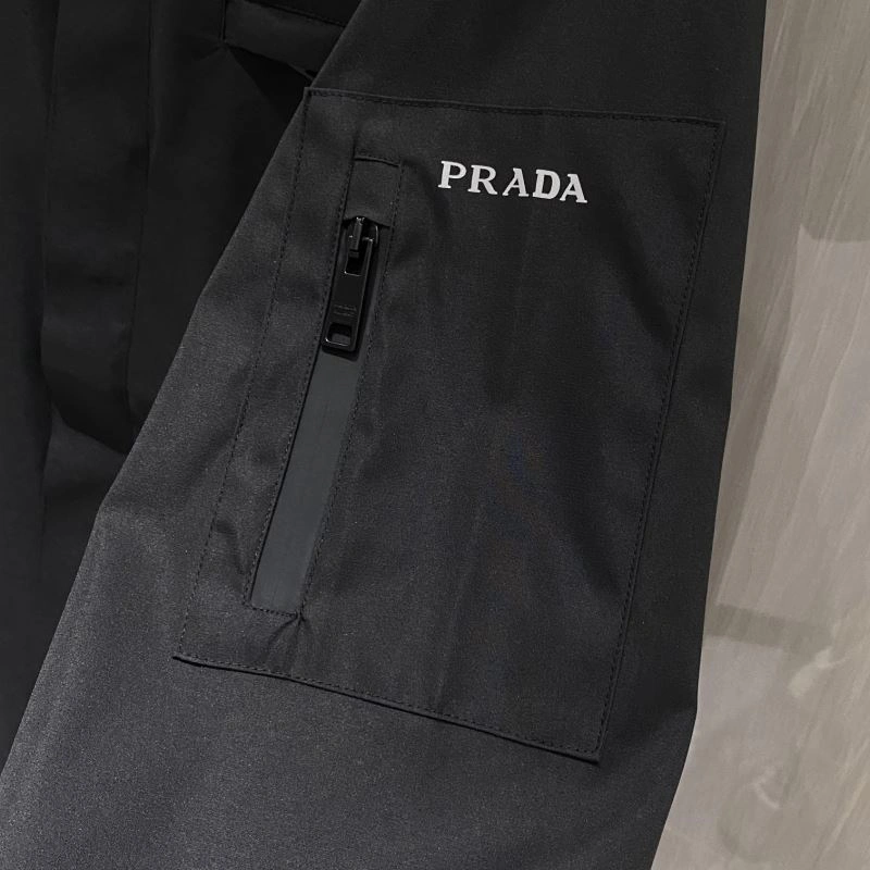Top match Prada Outwear