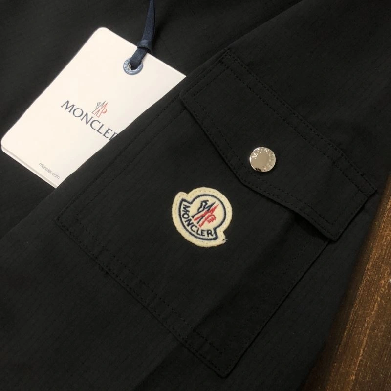 Official Prada Outwear