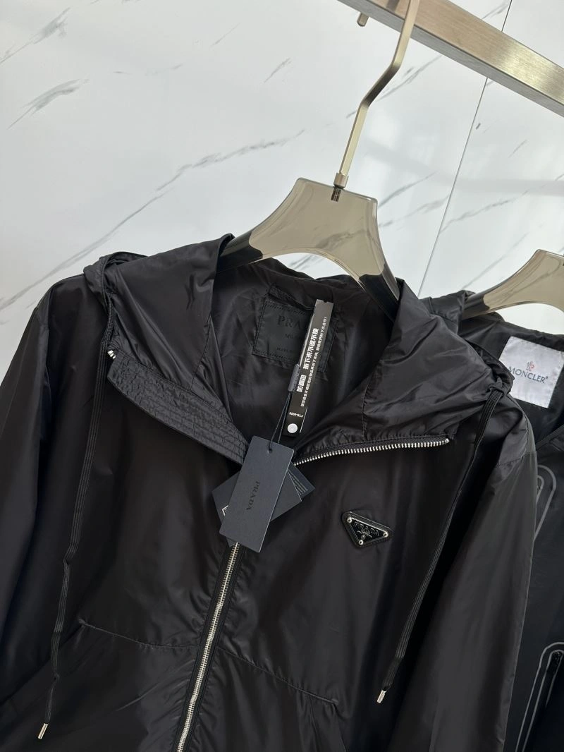 Bargain Prada Outwear
