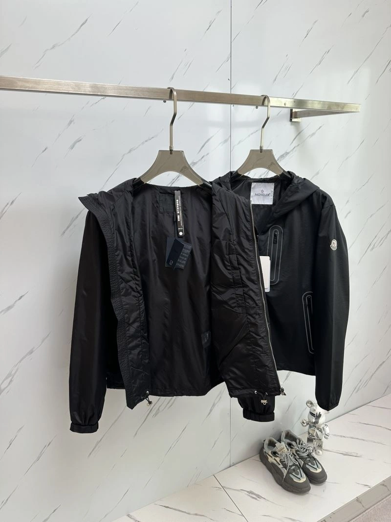 Bargain Prada Outwear