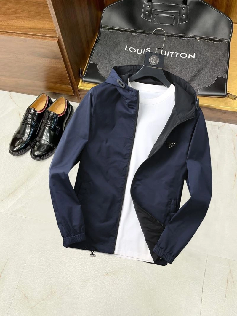 Legit Prada Outwear