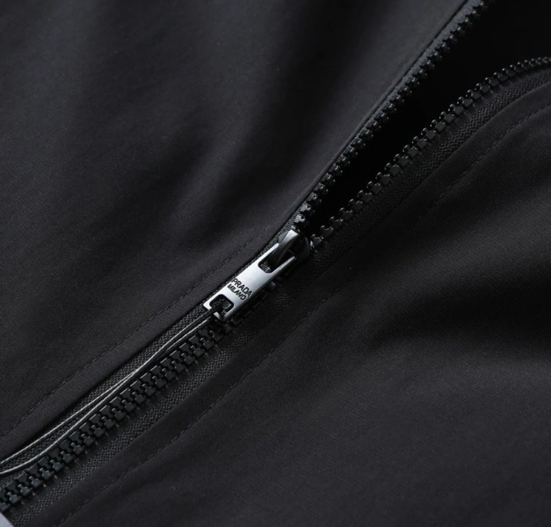 High accuracy Prada Outwear