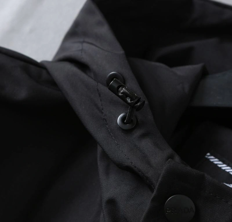 High accuracy Prada Outwear