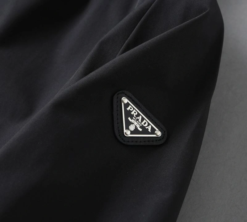 High accuracy Prada Outwear