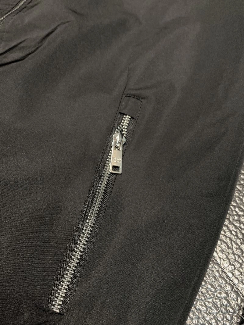 Brand-original Prada Outwear