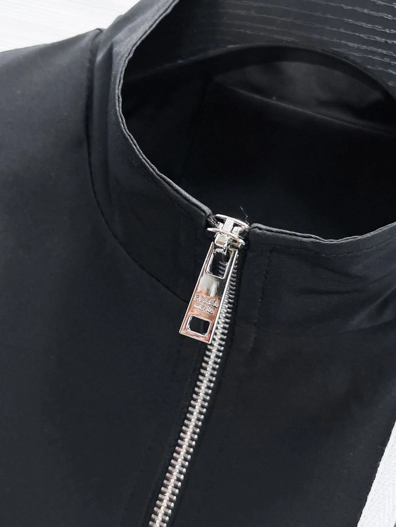 Legit Prada Outwear