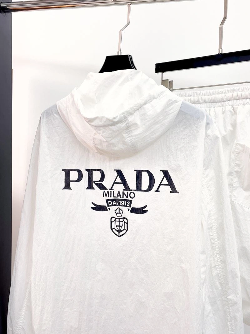 Legit Prada Outwear