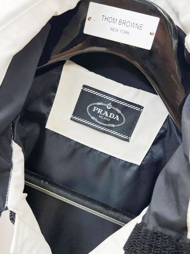 High accuracy Prada Outwear