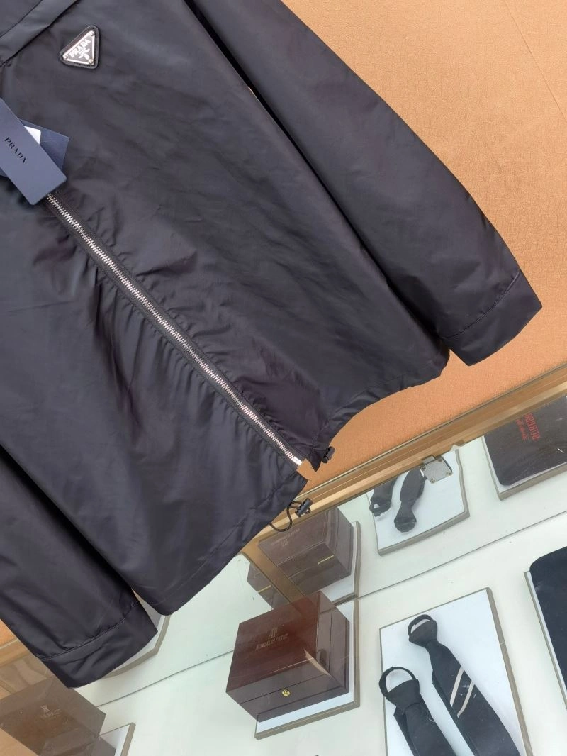 High accuracy Prada Outwear
